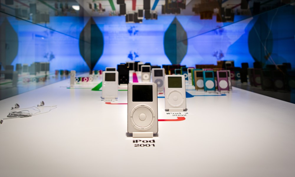 Apple Discontinues the iPod After 21 Years—Here’s a Brief History of ...